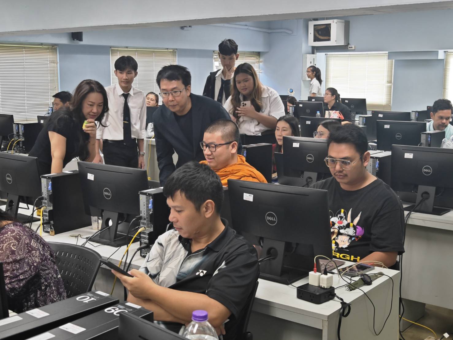 ฝึกบริหารโลจิสติกส์ยุคดิจิทัล! DPU ใช้ ERP จำลองธุรกิจจริง - Dhurakij Pundit University ...