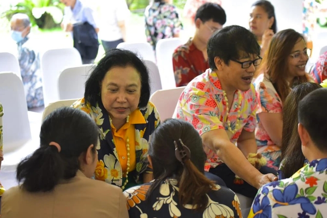 DPU สาดความสุขสงกรานต์ เปิดวัฒนธรรมไทยให้โลกรู้ผ่านนักศึกษานานาชาติ - Dhurakij Pundit University ...