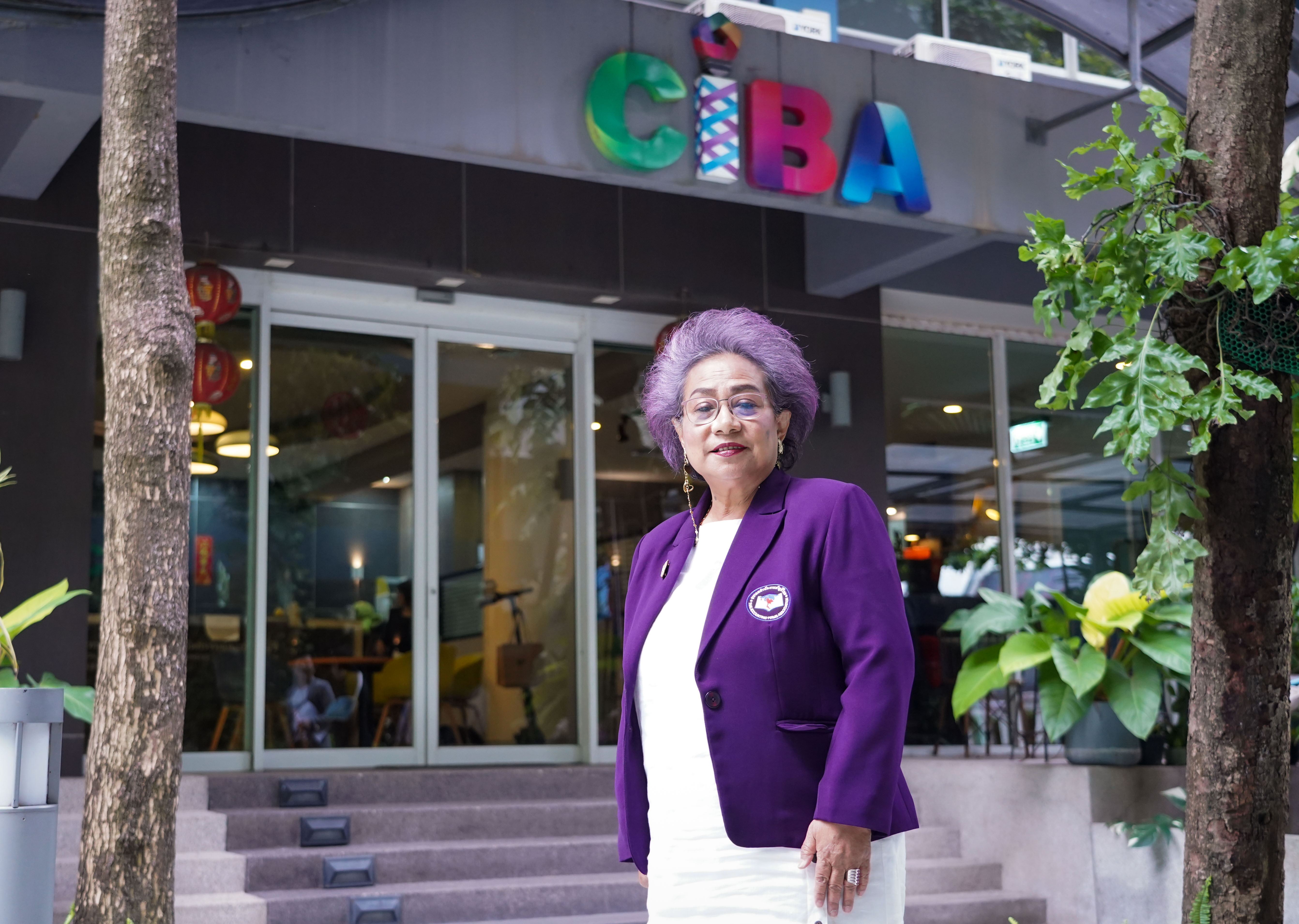 หัวใจนักเรียน ไม่มีวันเกษียณ 'พี่แมว' นศ.โท DPU วัย 70 กับบทเรียนชีวิตที่ยังหอมกรุ่น - Dhurakij ...