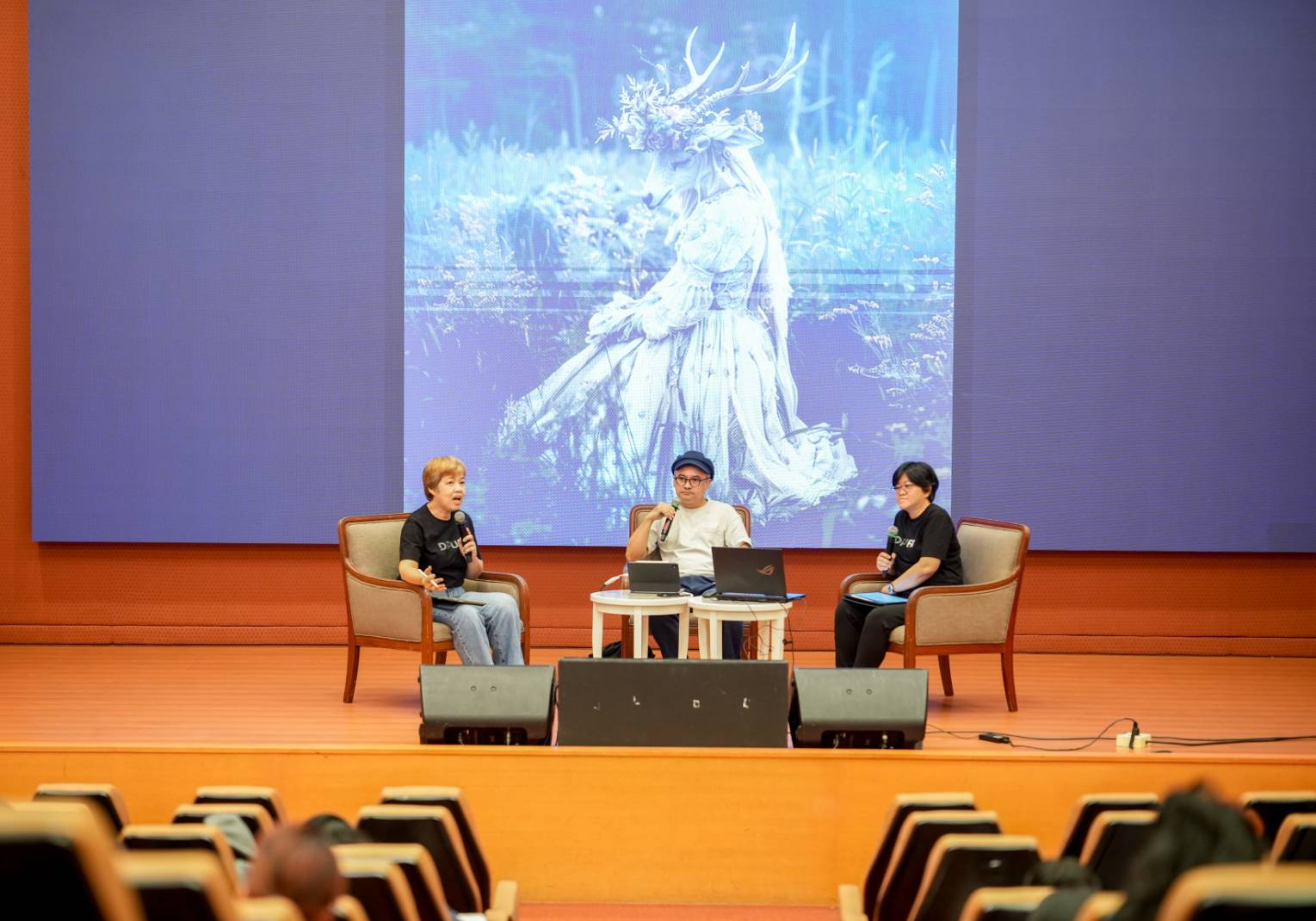 ศิลปกรรมศาสตร์ DPU เปิด SILPAKAM Week 2026 ชี้ชัดลิขสิทธิ์ AI ปั้น ...